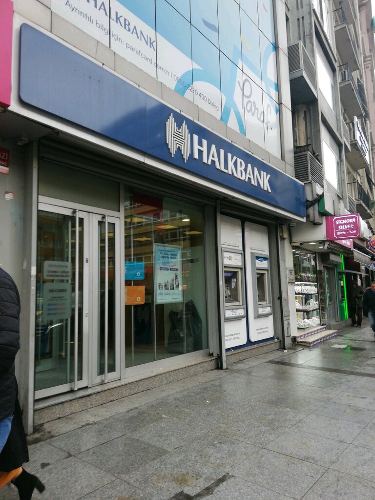 ATM'ler Halkbank ATM, İstanbul, foto