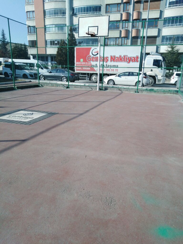 Spor alanı Kırım Basketbol Sahası, Ankara, foto