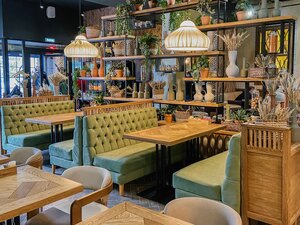 Vai Gogi (Mira Avenue No:24С, Naberezhnye Chelny), restoran  Naberejniye Çelny'den (Yar Çallı'dan)