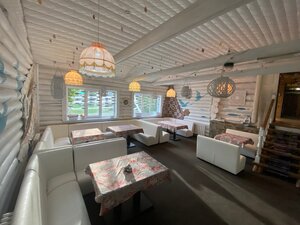 Russkaya Derevnya (Masliyeva Street No:15А), restoran  Sergiyev Posad'dan
