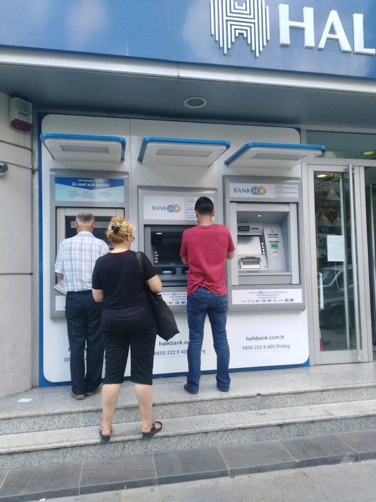 ATM'ler Halkbank ATM, İstanbul, foto