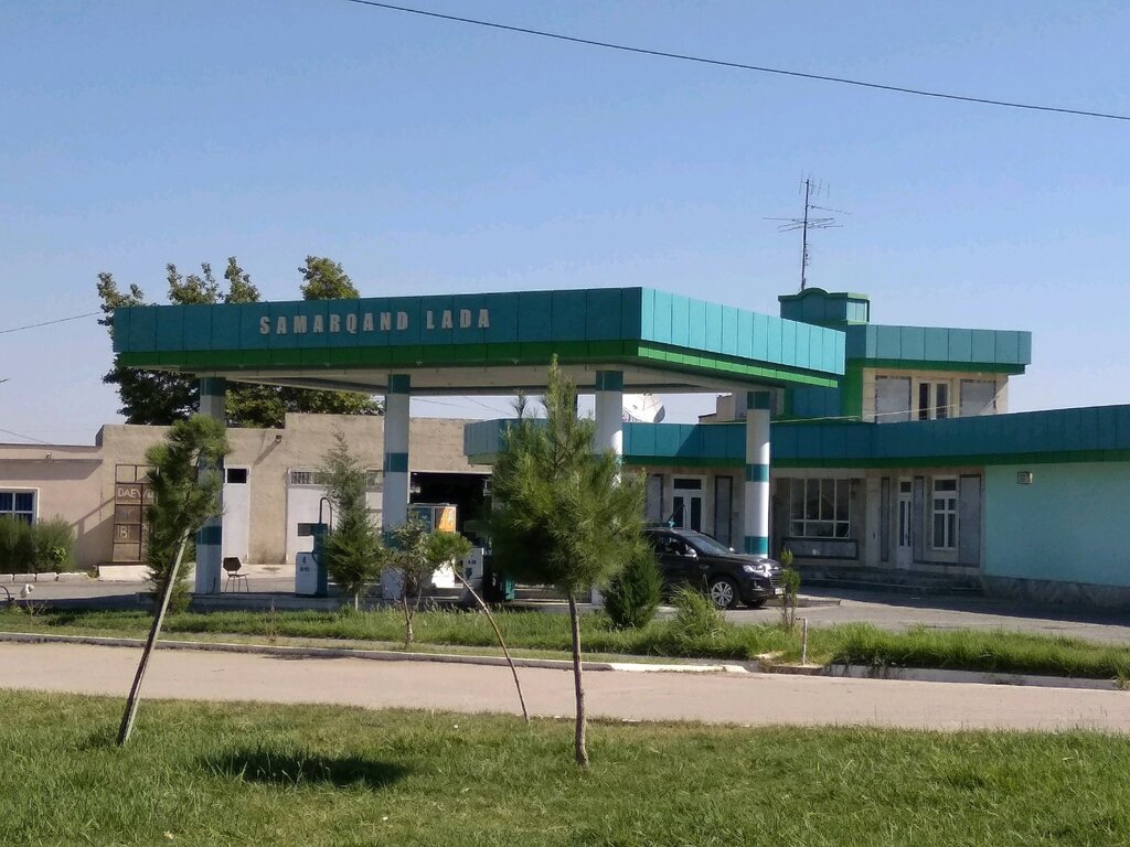 Benzin istasyonu Samarqand Lada, Semerkant, foto