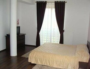 Hanul Conitei (Mureș), otel  Mureş'ten