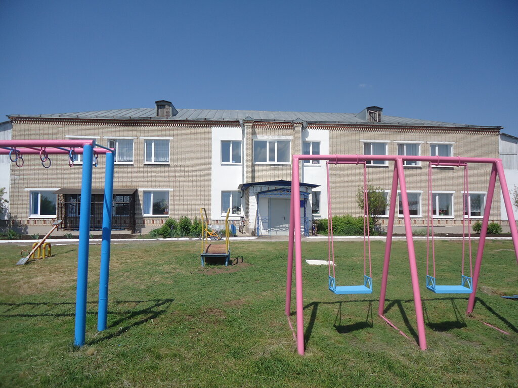Anaokulları Новоникитинский детский сад, Orenburgskaya oblastı, foto