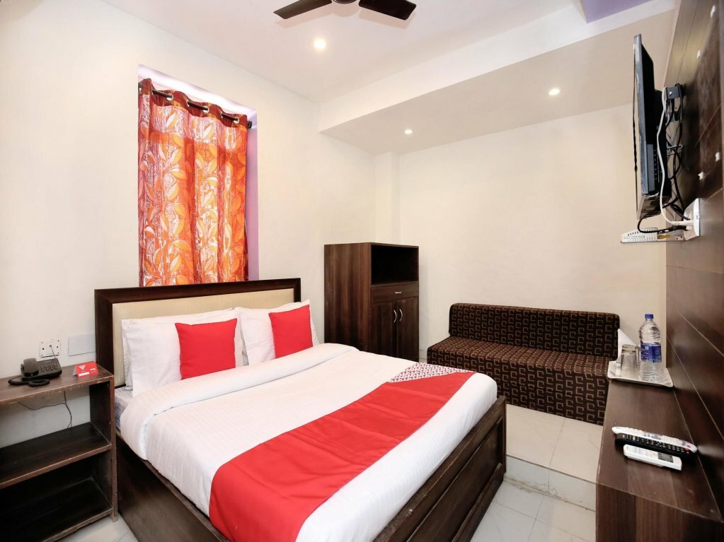 Otel Oyo 8664 Hotel 1st Choice, Çhandigarh, foto