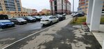 Парковка (Republic of Tatarstan, City of Kazan, Privolzhskiy City Administrative District, zhiloy kompleks Solnechny Gorod), otopark alanı  Kazan'dan
