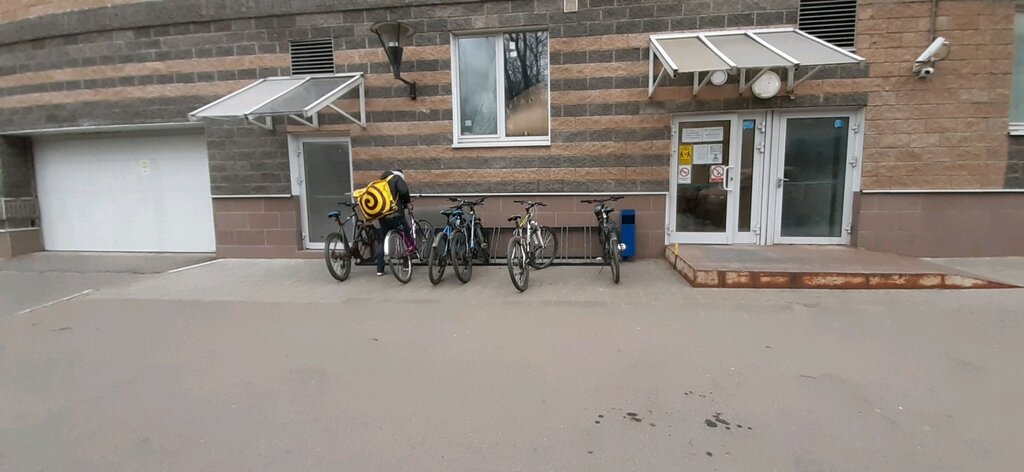 Bisiklet park yerleri Велопарковка, Moskova, foto