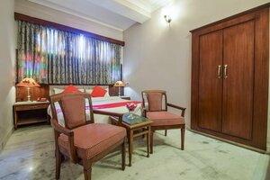 Hotel Raj Palace (State of Rajasthan, City of Udaipur), otel  Udajpur'dan