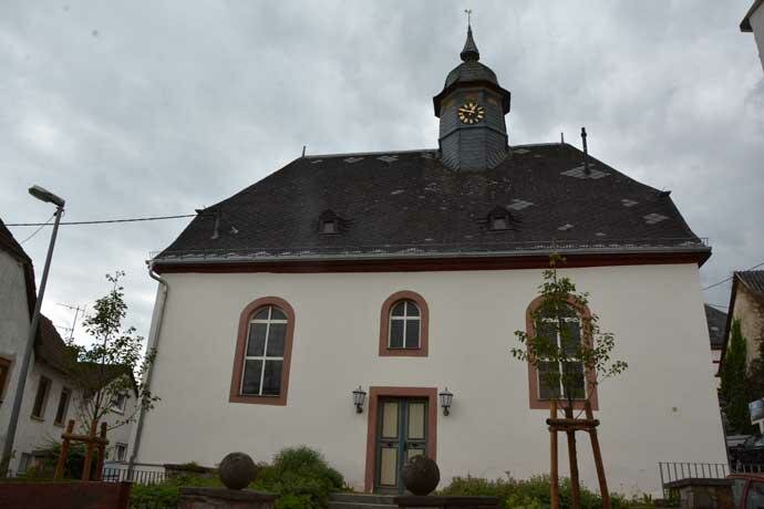 Dini dernekler Evangelische Kirche Neuhof - Evangelische Kirchengemeinde Taunusstein-Neuhof, Hesse, foto