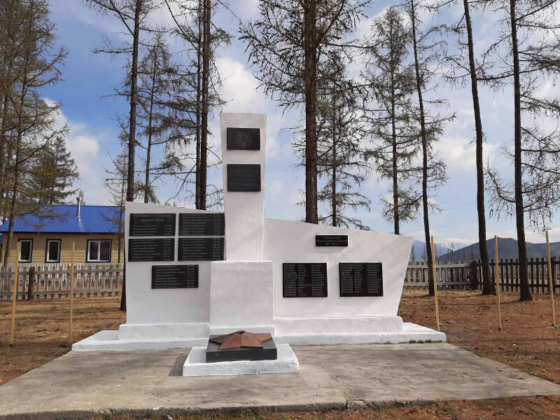 Anıt, heykel Воинам-землякам, погибшим в годы Великой Отечественной войны, Buriatya, foto