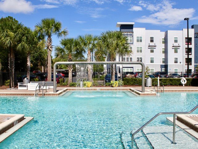 Yurtlar Venue at North Campus, Tampa, foto