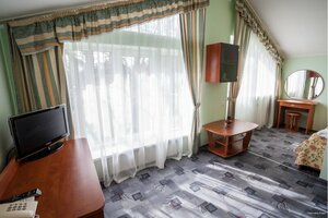 Rodos (Алупкинское шоссе No:15Г, посёлок городского типа Кореиз), otel  Kırım Cumhuriyeti'nden