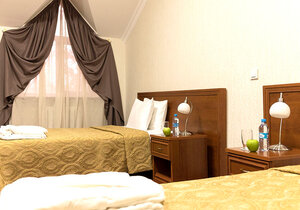 Amsterdam (Abilkair khan Avenue No:86В, Aktobe), otel  Aktöbe'den