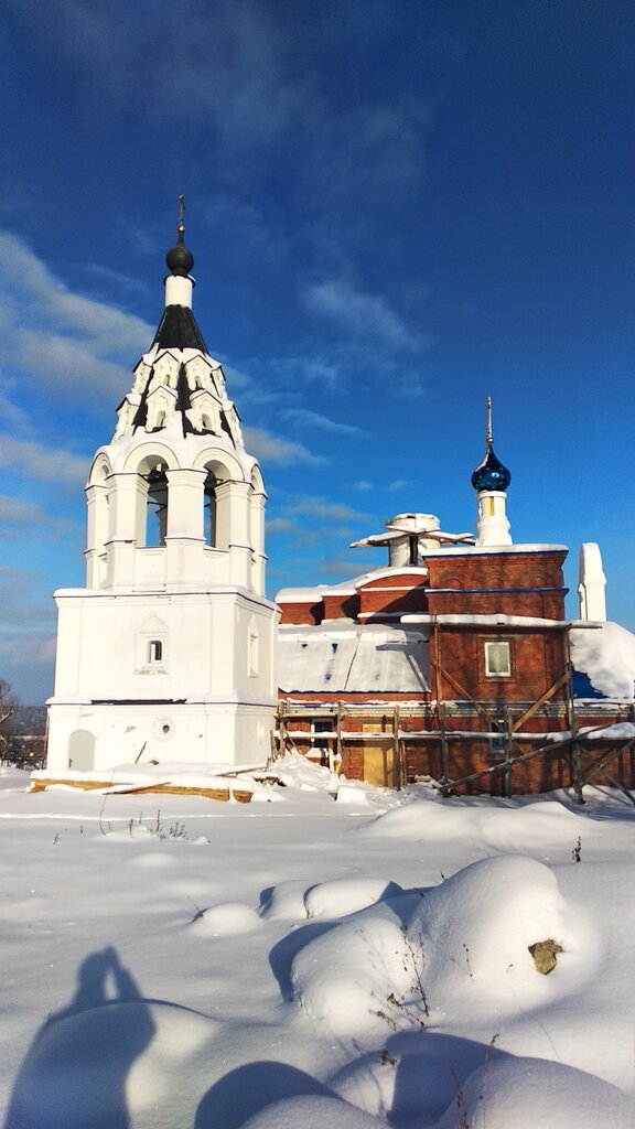 Ortodoks kiliseleri Tserkov Ilii Proroka V Ilinskom, Kalujskaya oblastı, foto