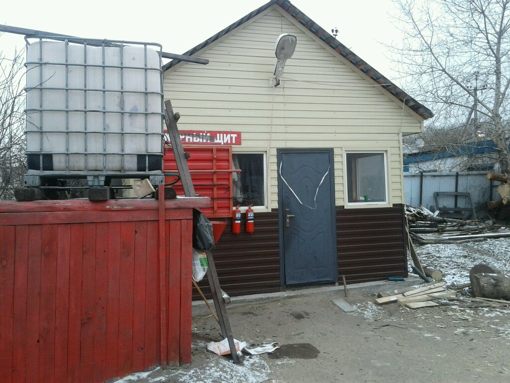 Ahşap endüstrisi Derevyannaya Lavka, Nijni Tagil, foto