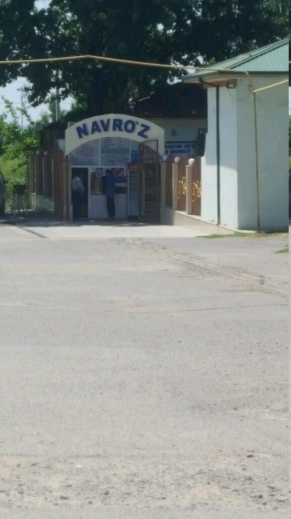 Kantin, yemekhane Navruz choyxonasi, Nemengan, foto