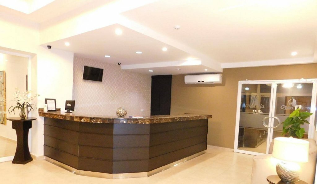 Otel Hotel Gran VIA, David, foto