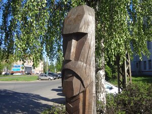 Карельский пахарь (Republic of Karelia, Petrozavodsk, Stantsiya Petrozavodsk-Tovarnaya Drive), park, sokak heykeli  Petrozavodsk'tan