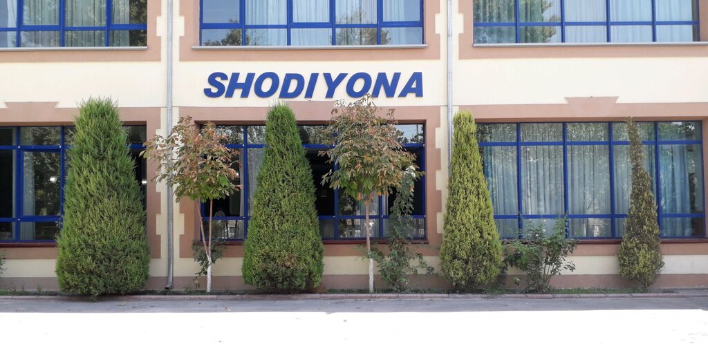 Düğün, toplantı salonu Shodiyona, Mergilân, foto