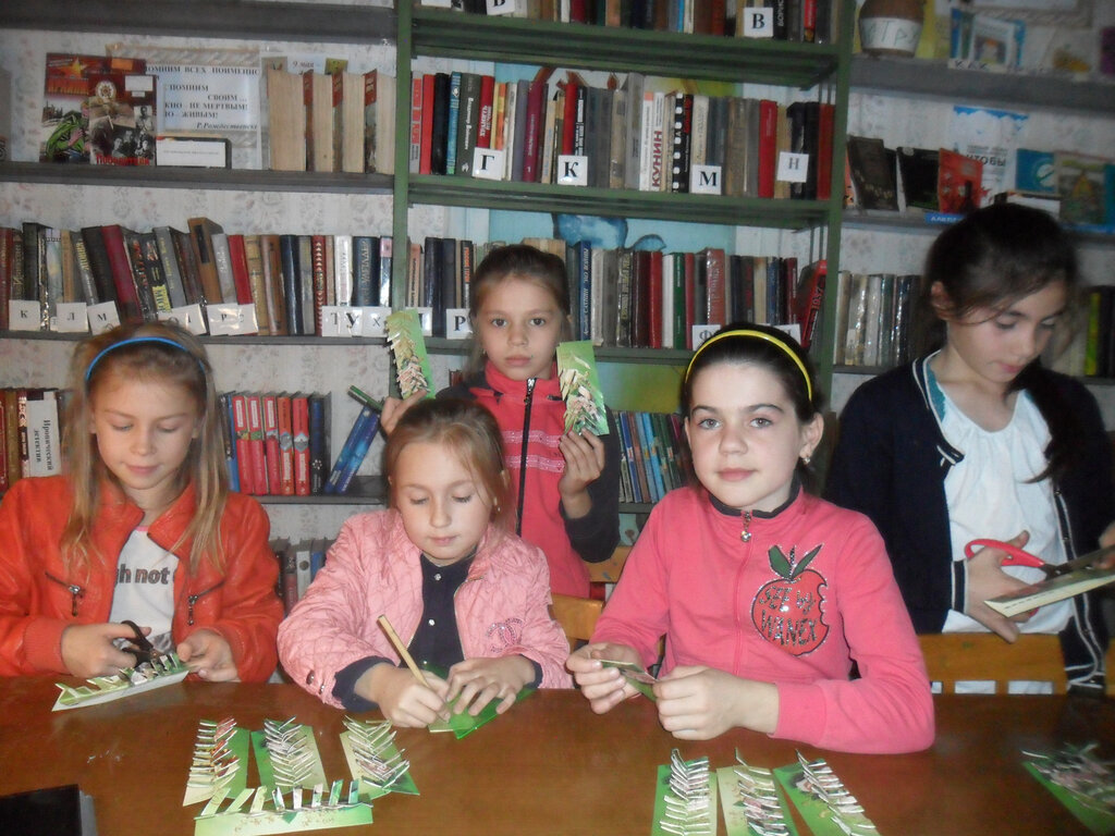 Kütüphaneler Солуно-Дмитриевский библиотечный филиал № 16, Stavropolski krayı, foto