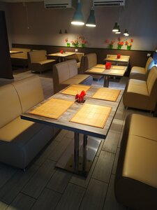 Sushi Nord (prospekt Revolyutsii No:74, selo Losevo), suşi restoranı  Voronejskaya oblastından