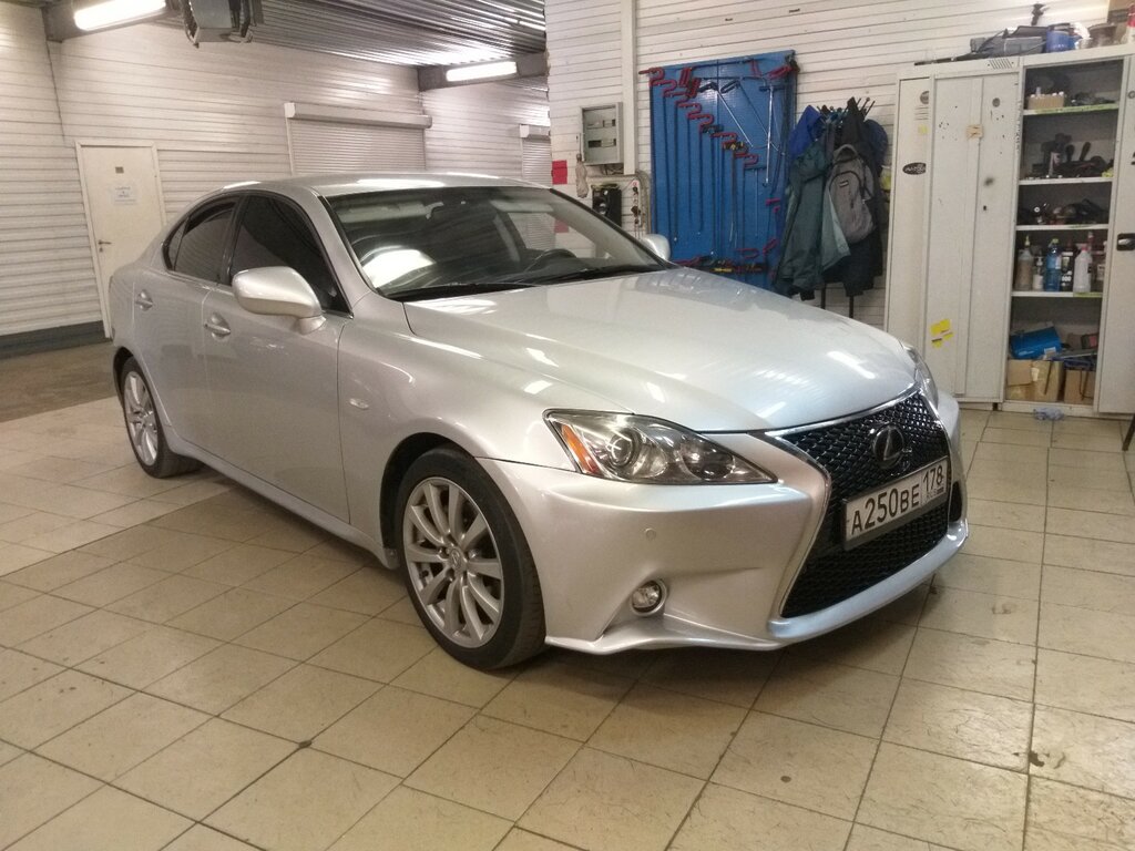 Oto kaporta LumioLight Deteiling, Saint‑Petersburg, foto