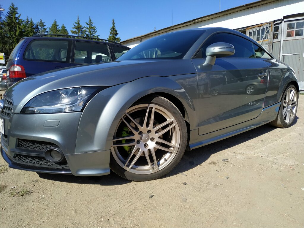 Otomobil servisi Germes Avtokuzov, Minsk, foto