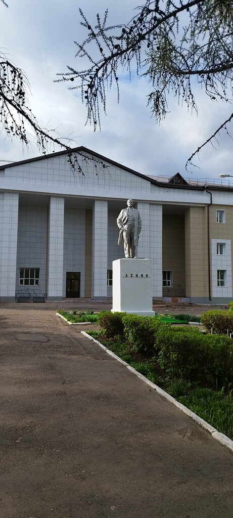 Anıt, heykel В.И. Ленин, Çistopol (Çistey), foto