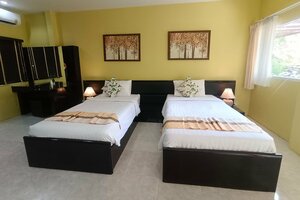Vimonsiri Hill Resort & SPA (Mueang Phuket, Chalong Settlement, Moo 7), otel