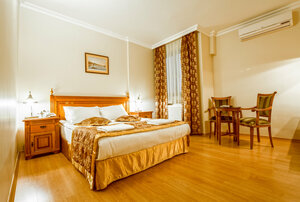 Hotel Saba (İstanbul, Fatih, Küçük Ayasofya Mah., Şehit Mehmetpaşa Yokuşu, 8), otel  İstanbul'dan
