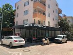 Twelve Coffee Co (Balıkesir, Edremit, Sarıkız Mah., Çamlıyol Cad.), kahve dükkanı  Edremit'ten