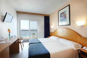 Hotel Poseidón Playa (Comunidad Autónoma de Valenciana, Alicante, Benidorm, Avenida República Argentina), otel  Benidorm'dan