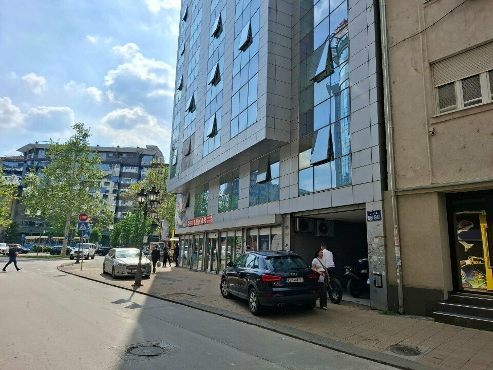 Protestan kilisesi Balkan Baptist, Novi Sad, foto