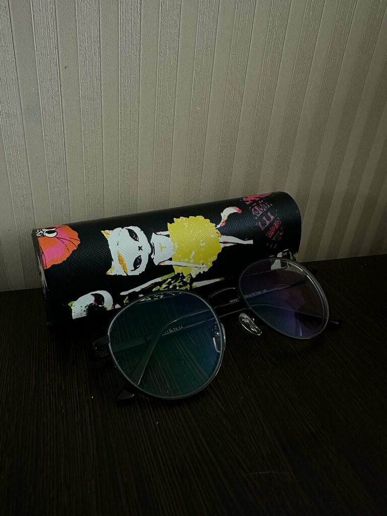 Optik L оптика, Kerç, foto