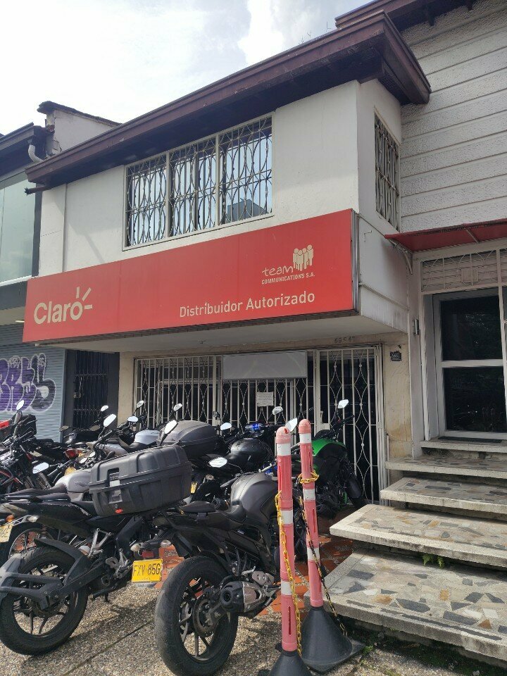 Telekomünikasyon firmaları Claro distribuidor autorizado, Medellin, foto