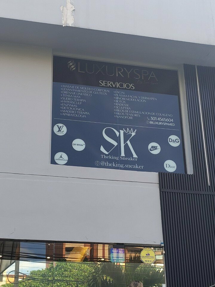 Ayakkabı mağazaları The Sneaker King, Medellin, foto