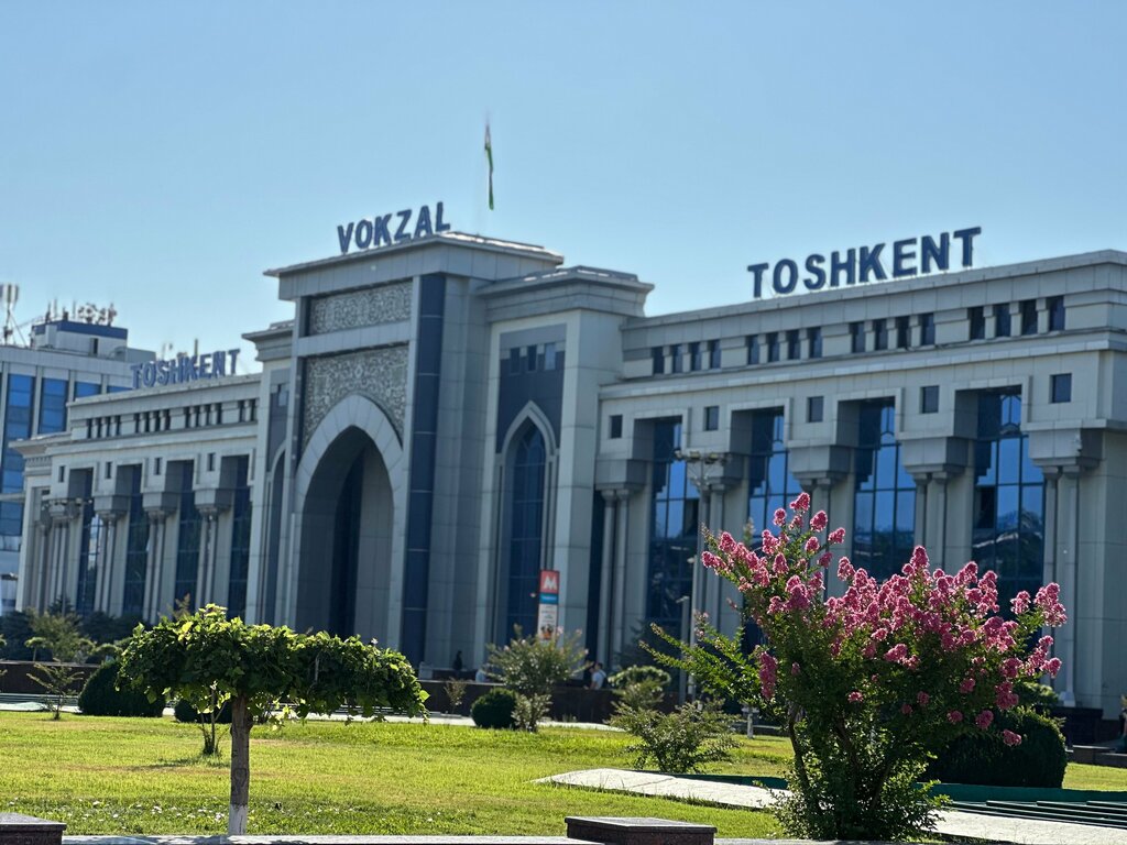 Tren istasyonu Tashkent Passenger Station, Taşkent, foto