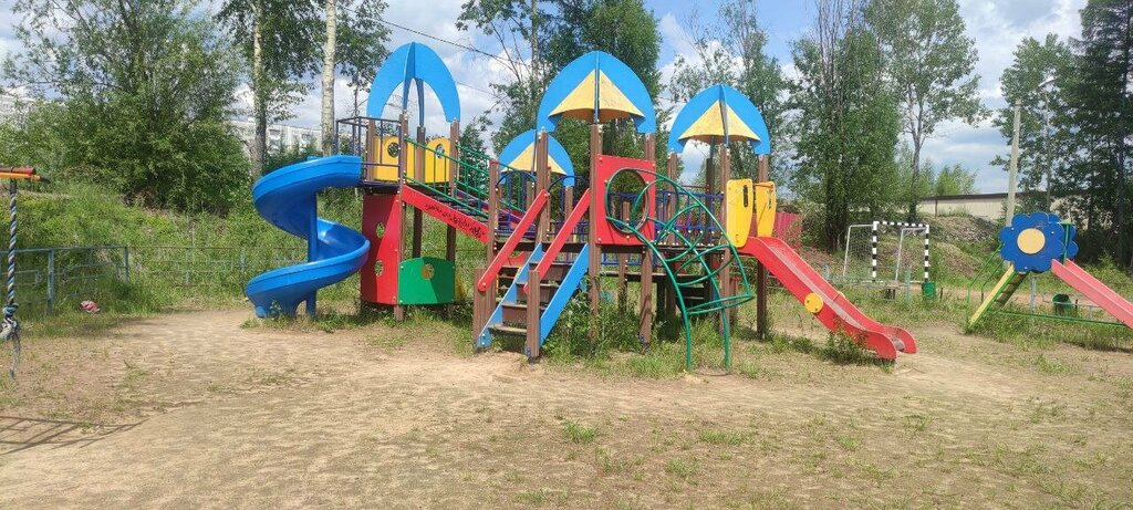 Oyun alanı Playground, Tynda, foto