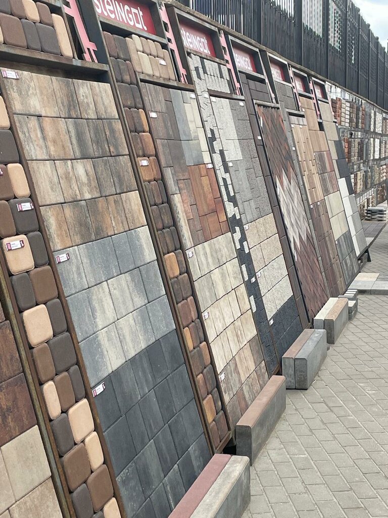 Kaldırım taşları Visavi Stone, Moskova ve Moskovskaya oblastı, foto