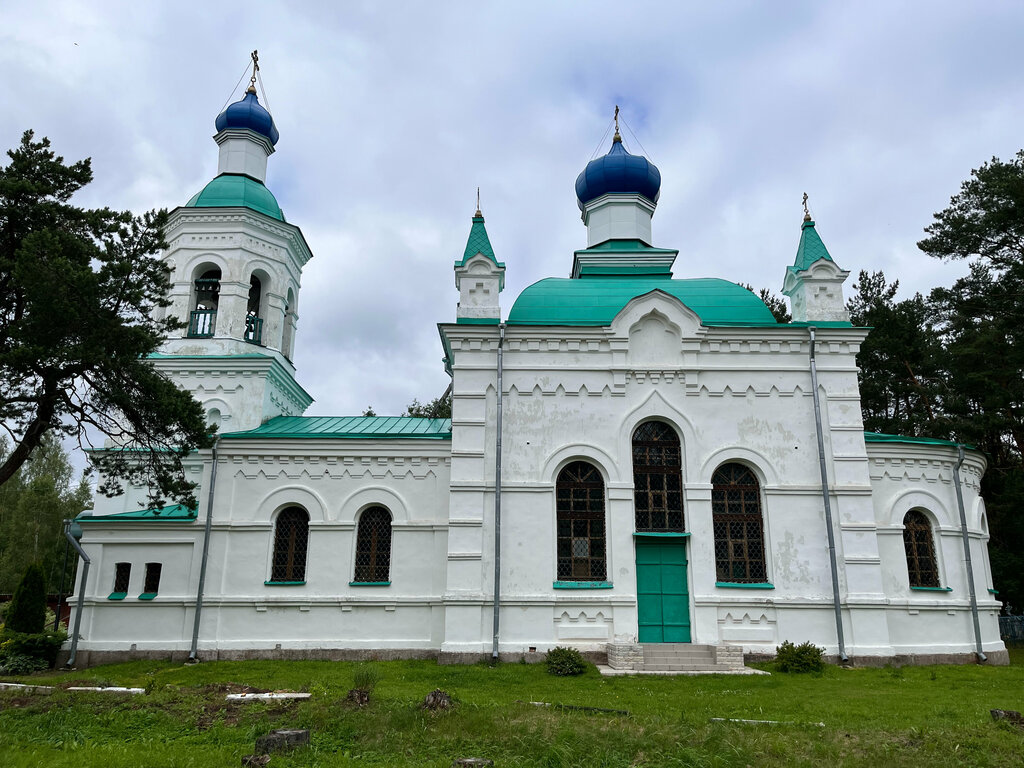 Ortodoks kiliseleri Church of Descent of Holy Spirit on Disciples, Pskovskaya oblastı, foto