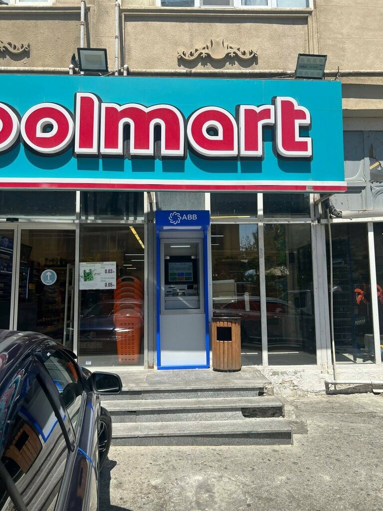 ATM'ler ABB, Bakü, foto