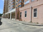 LetoApart (Murata Akhedzhaka Street No:6), otel  Novorossiysk'ten