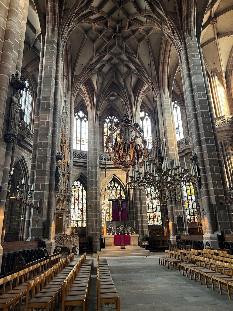Protestan kilisesi St. Lorenz Kirche, Nurnberg, foto