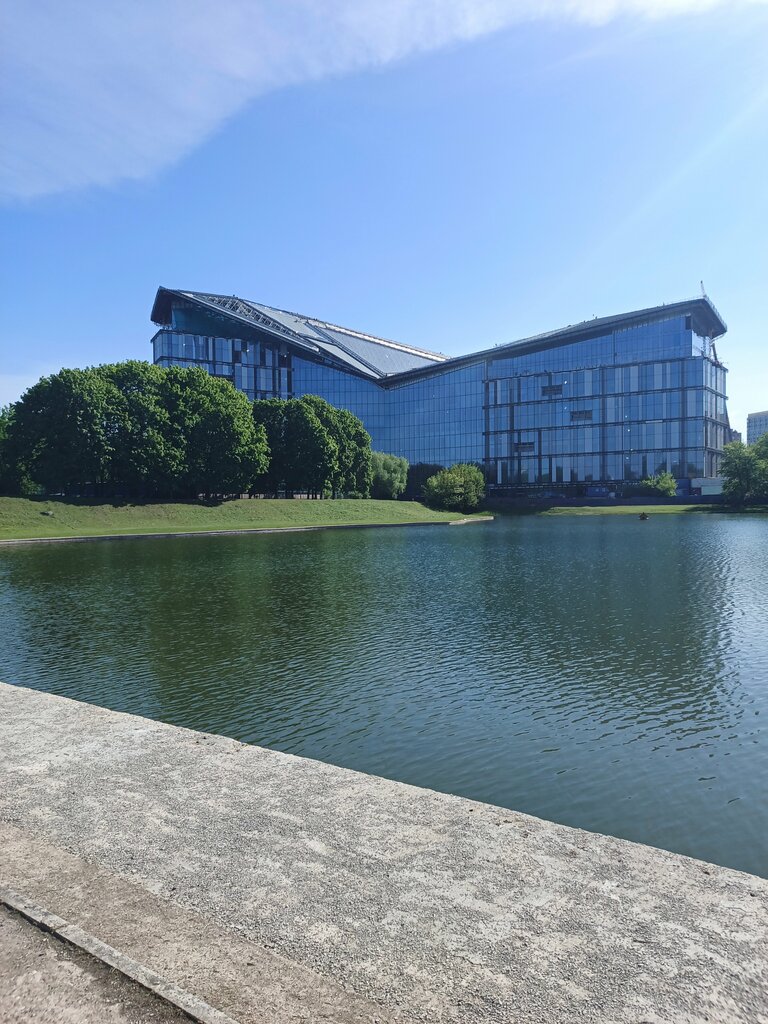 Çok amaçlı spor tesisleri Vorobyovy Gory, Moskova, foto