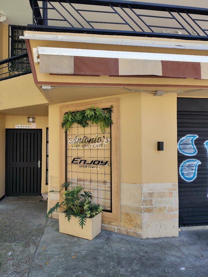 Dondurmacılar Antonio's gelato y cafe, Medellin, foto