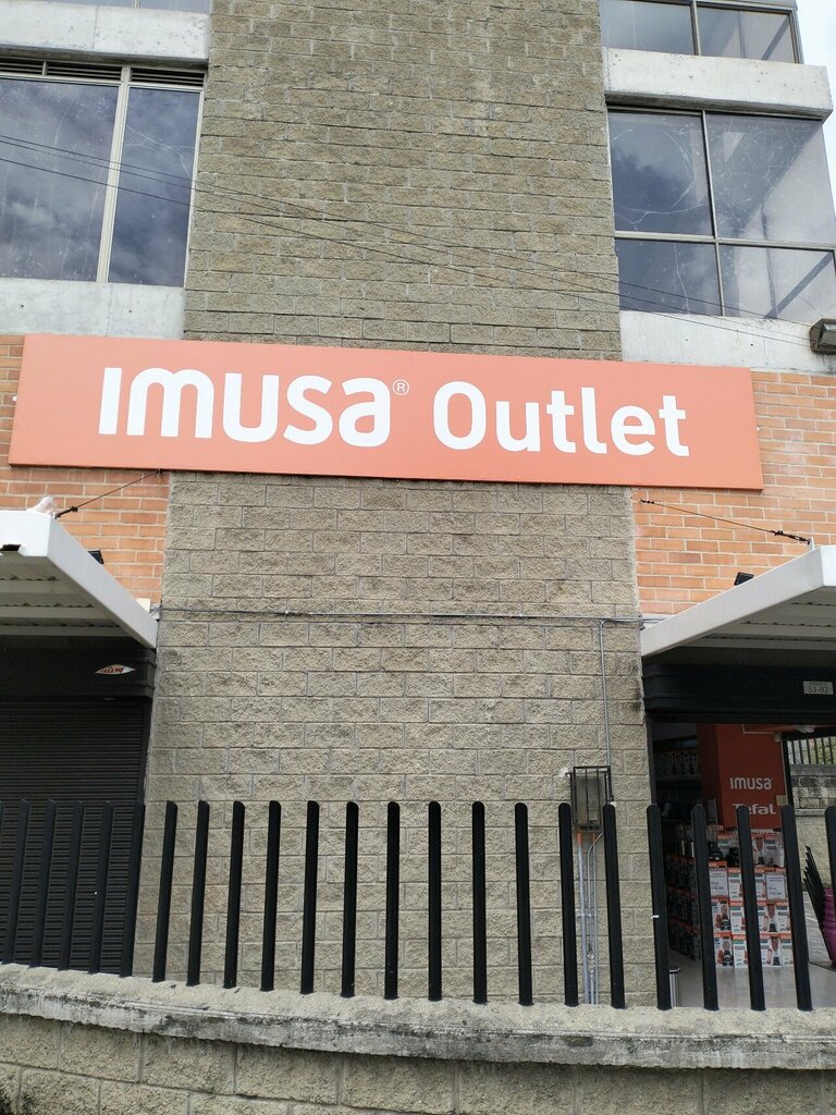 Mobilya mağazaları Imusa Outlet Bello, , foto