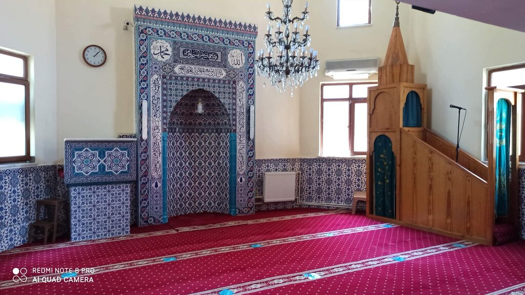 Cami Basaksehir Haci Simavi Cami, İstanbul, foto