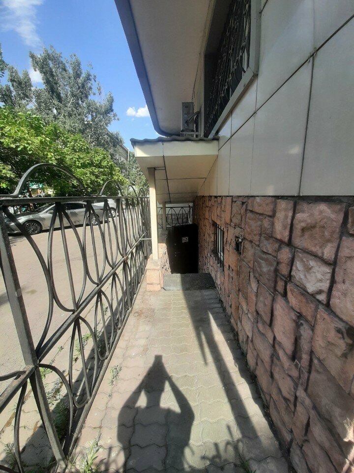 Falcılar ve medyumlar Taro, Almatı, foto