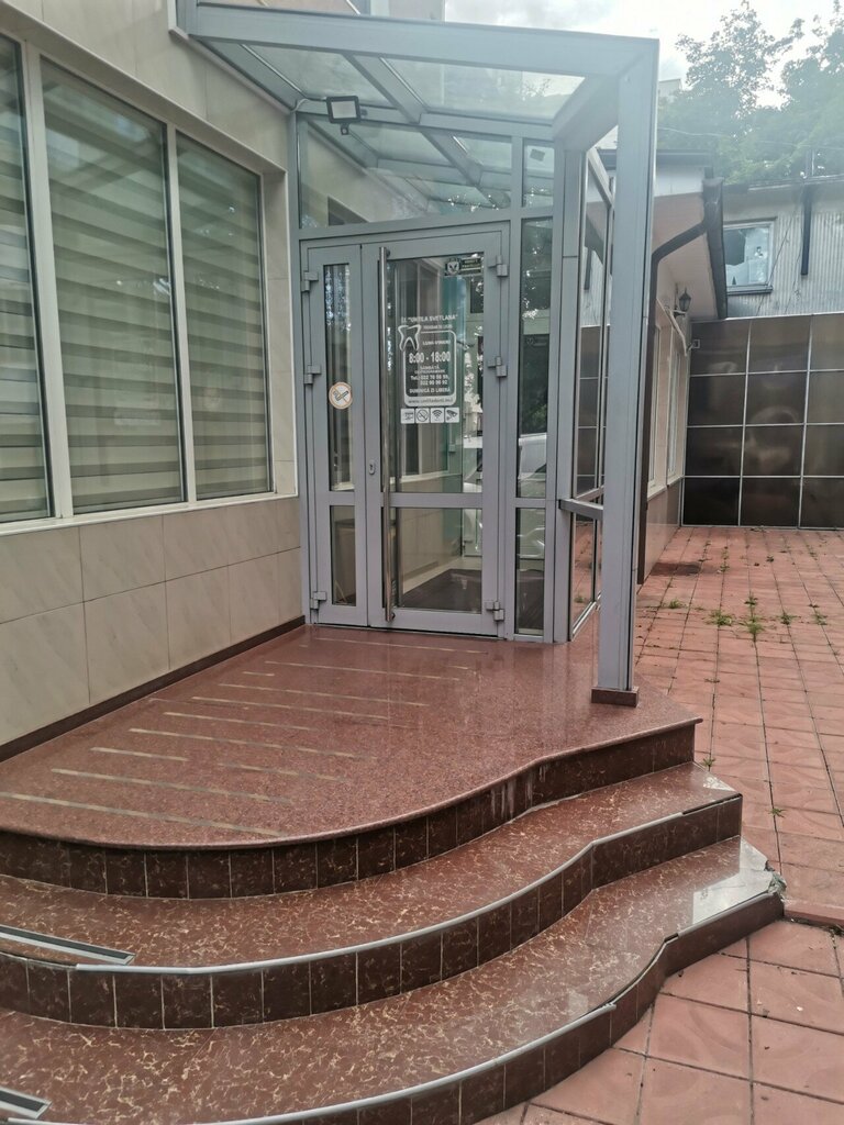 Özel ağız ve diş sağlığı klinikleri ve muayenehaneleri UntilaDent, Kişinev, foto