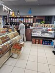 Магазин разливного пива (Pyryeva Street No:5А), bira dükkanı  Moskova'dan